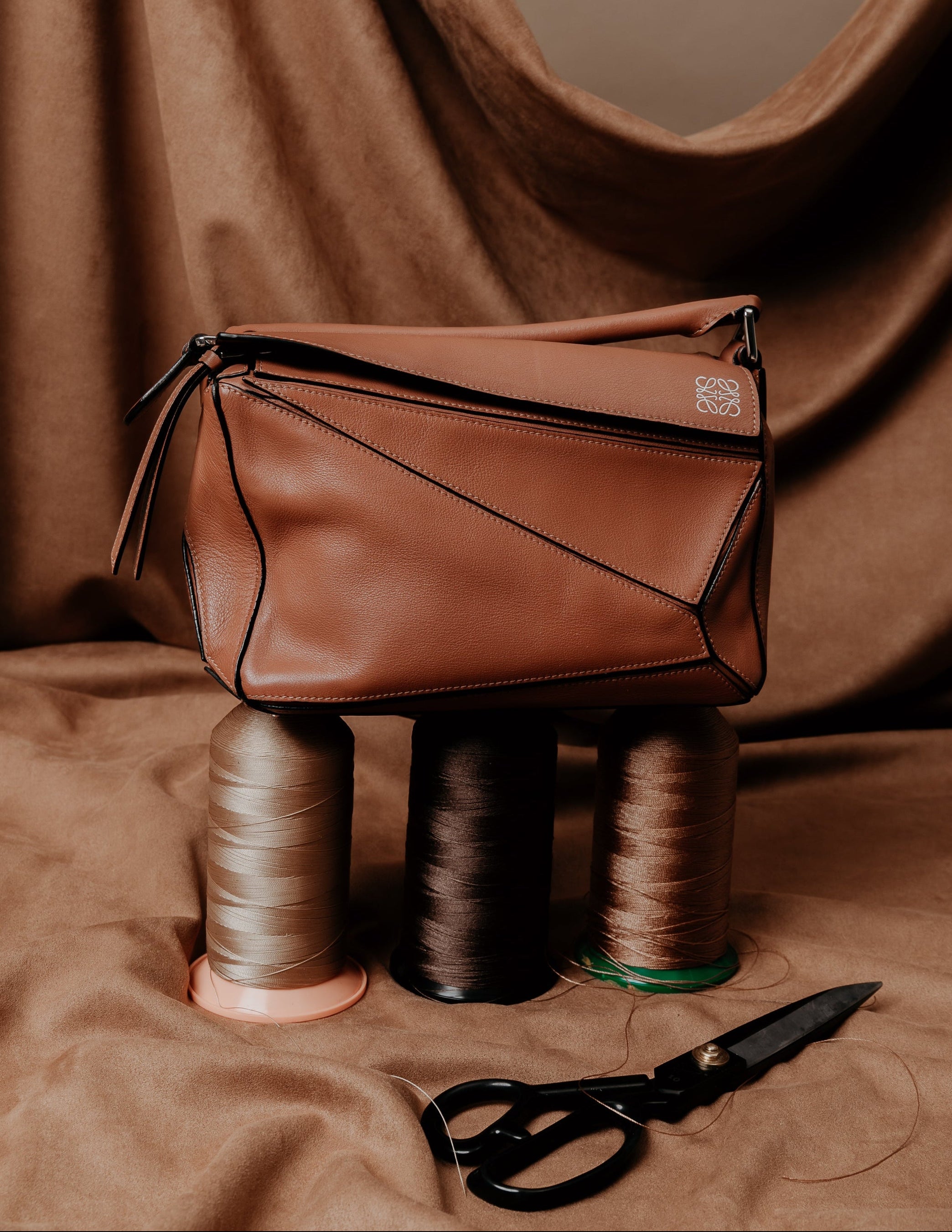 Buy, Sell & Restore Handbags -Pre-Loved Luxury Bags and Handbag Repair ...